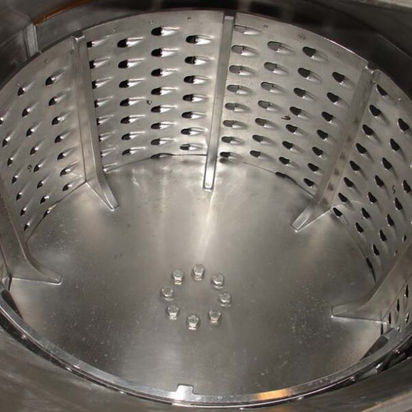 Rasper | Fast and easy rasping of cheese blocks up to 18 kg